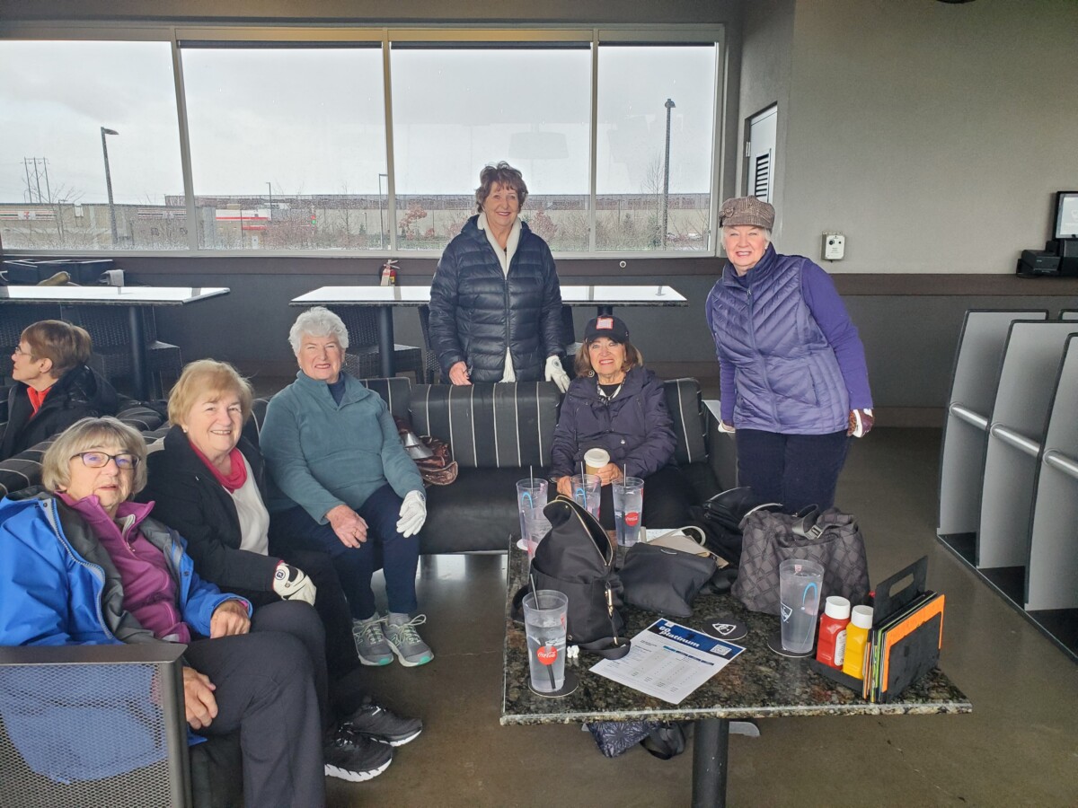 Photo Gallery – Charbonneau Ladies Niners