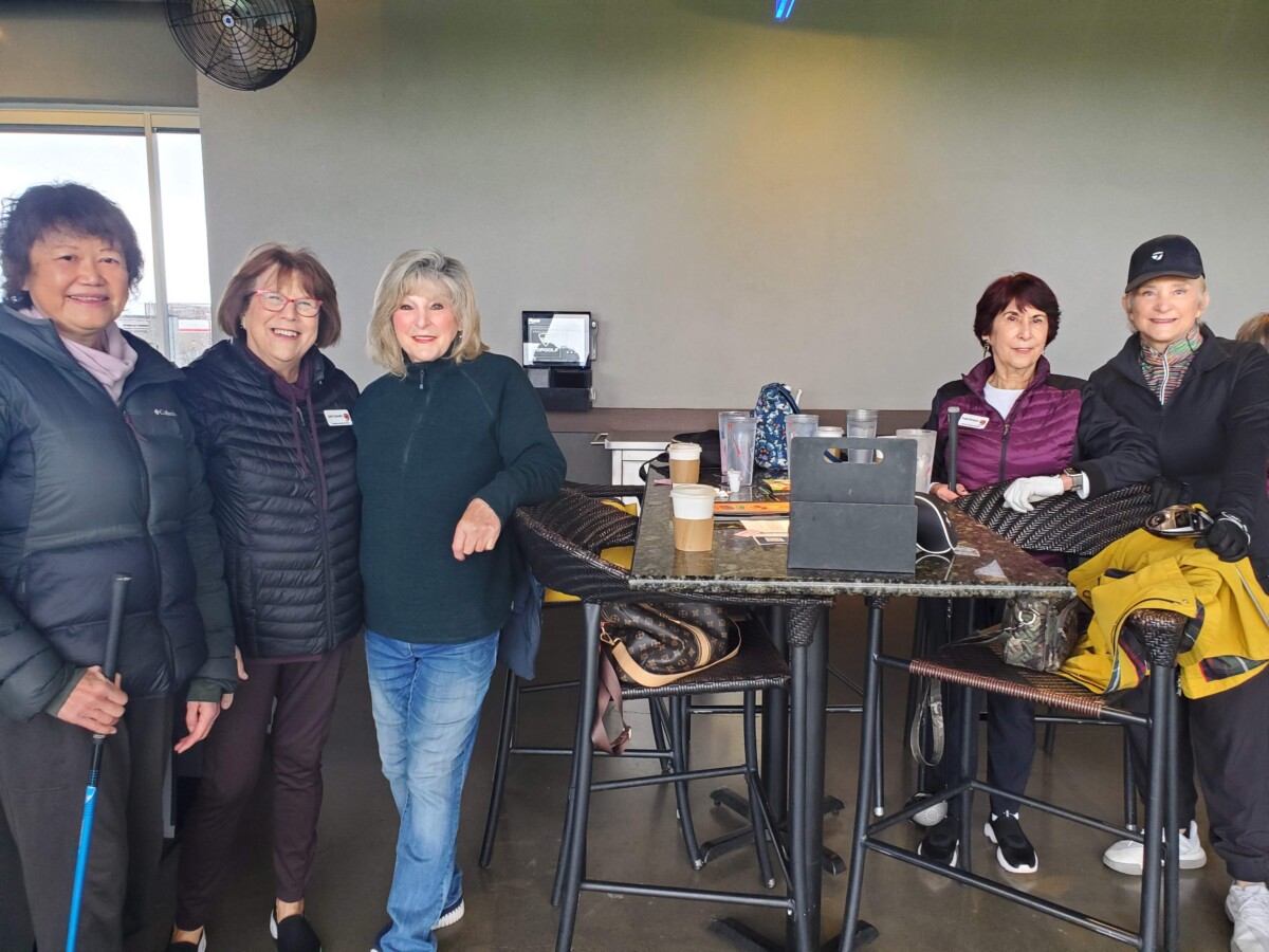 Photo Gallery – Charbonneau Ladies Niners