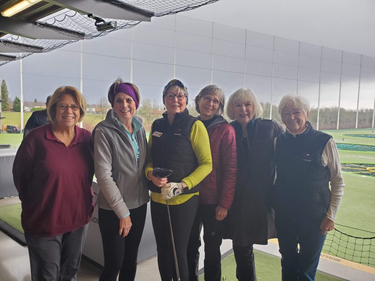 Photo Gallery – Charbonneau Ladies Niners