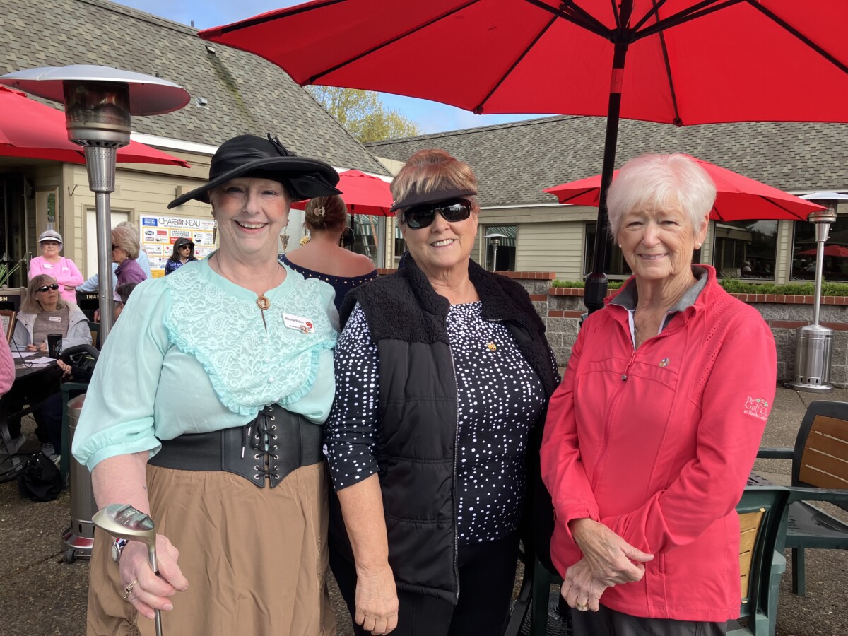 Photo Gallery – Charbonneau Ladies Niners