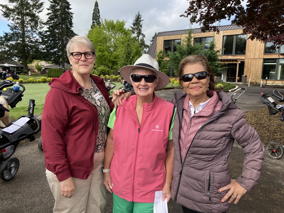 Photo Gallery – Charbonneau Ladies Niners