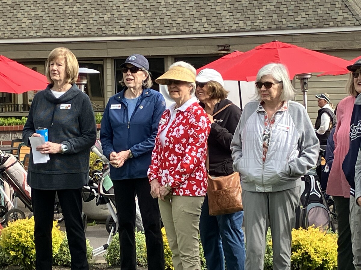 Photo Gallery – Charbonneau Ladies Niners