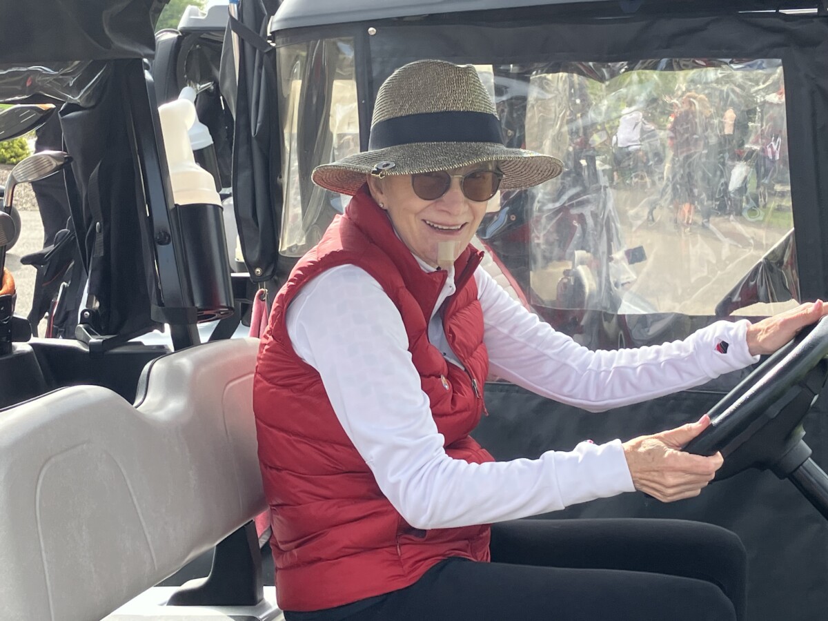 Photo Gallery – Charbonneau Ladies Niners